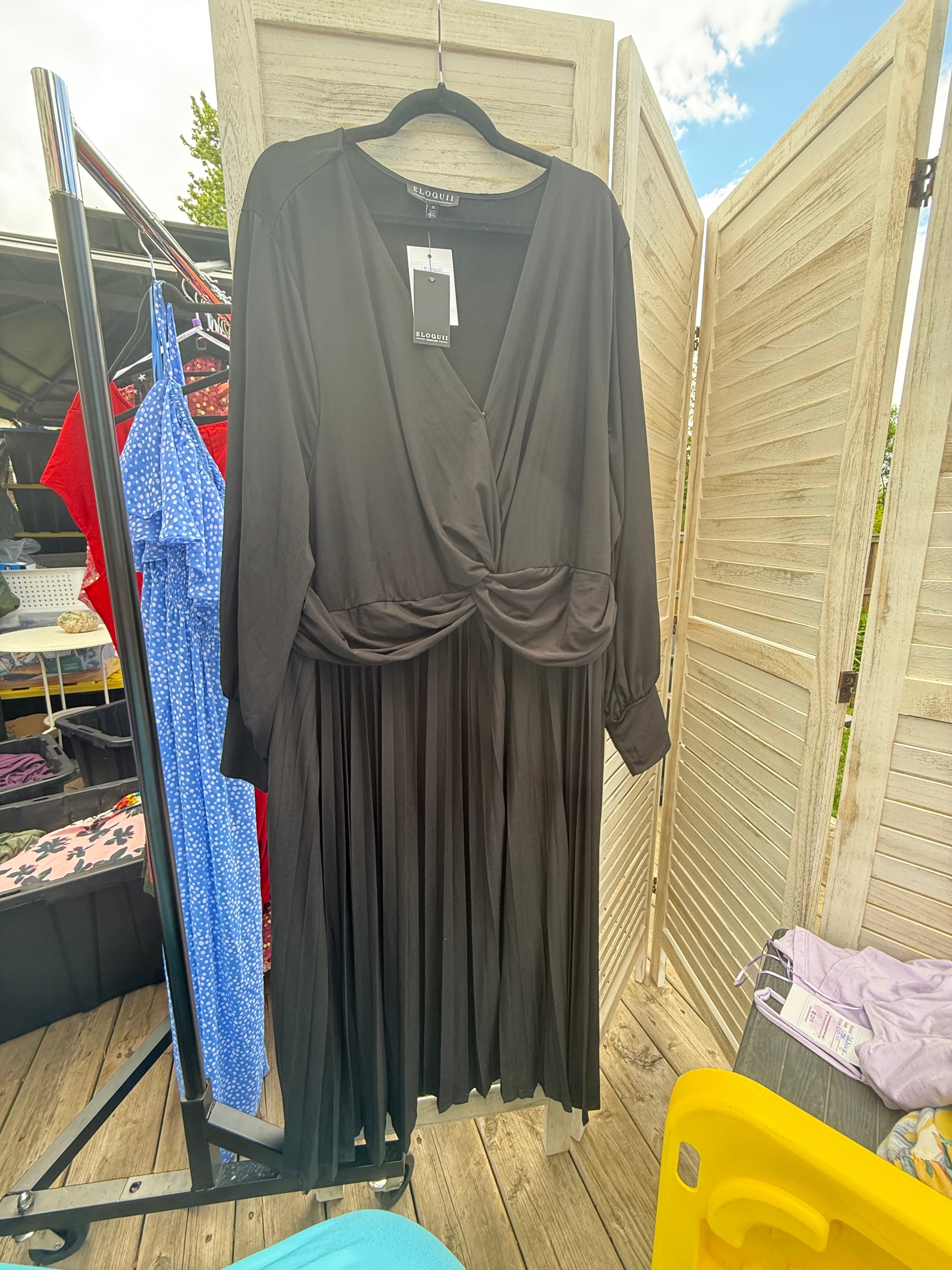 ELOQUII Black Jersey Dress – Mustang Sally Two’s Closet